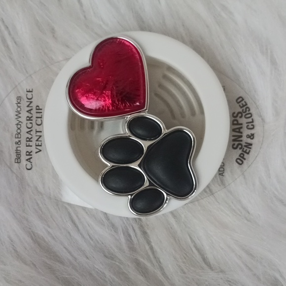 Bath & Body Works | Other | Bath Body Works Heart Paw Car Vent Clip Air ...